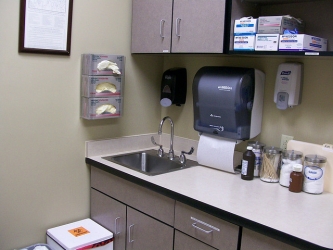 How To Keep Your Supplies Organized In Your Exam Rooms - UMI
